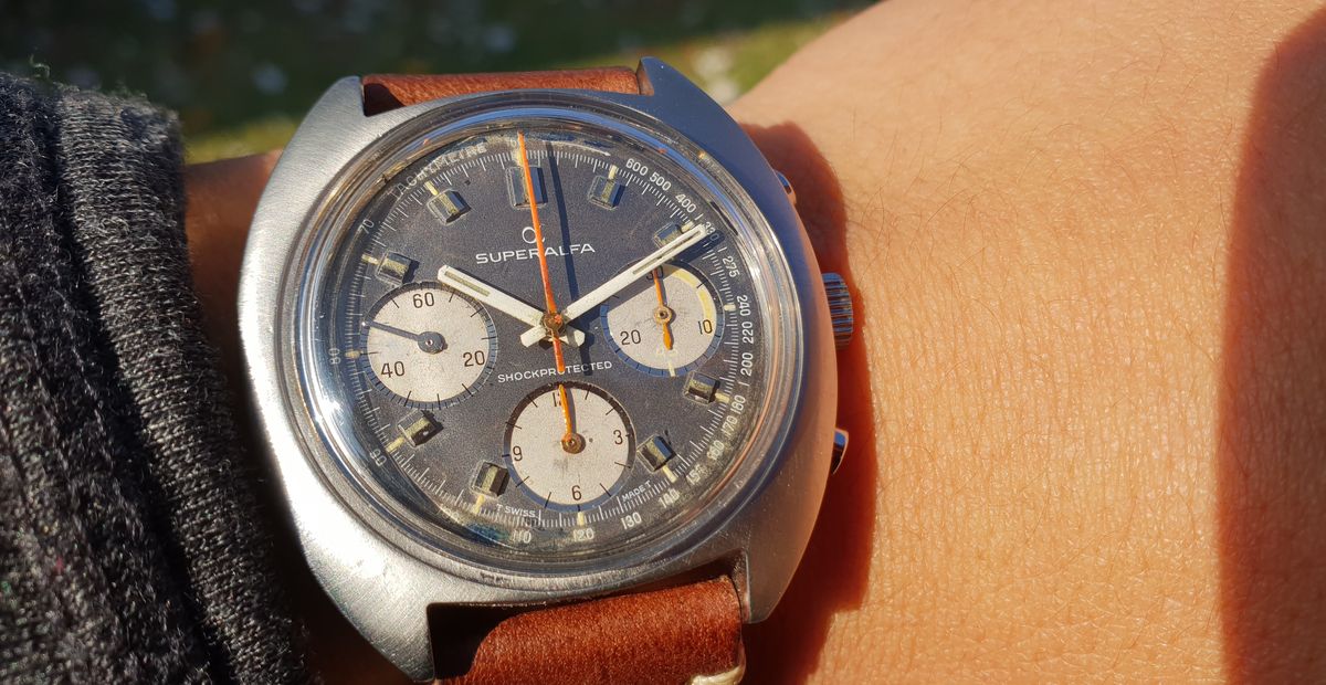 WITHDRAWN - 70s Superalfa Valjoux 7736 Triple Register Chronograph ...