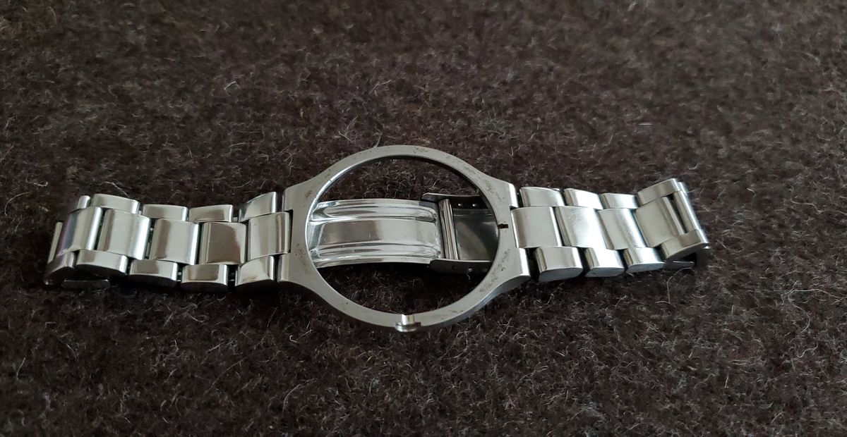 Omega Cones' RING bracelet attachment: Date only vs Day Date | Omega ...