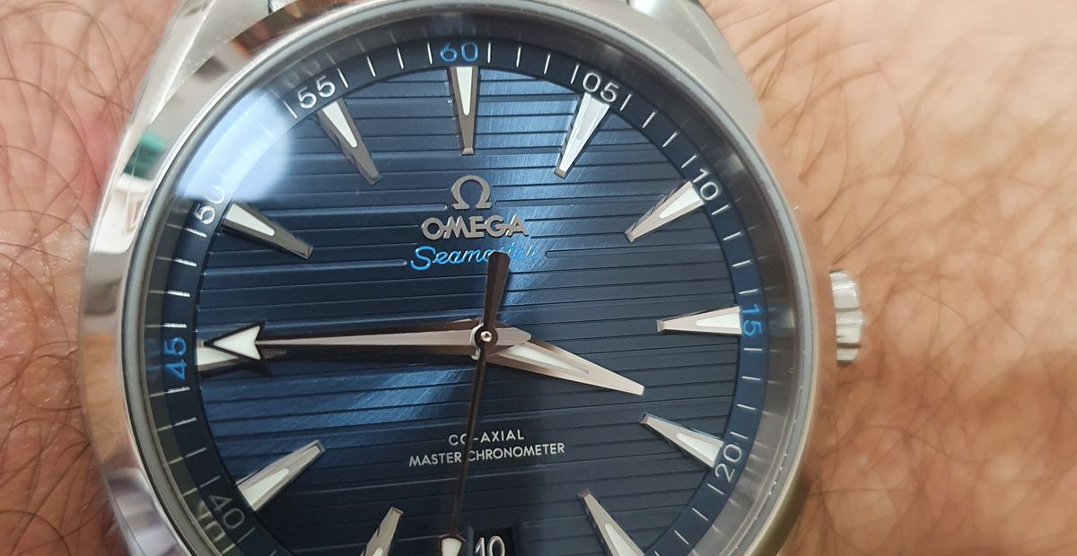 Will the blue accents fade? | Omega Watch Forums