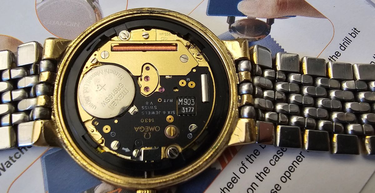 Omega De Ville DL 396 10 12 (Two with two different batteries?) | Omega ...