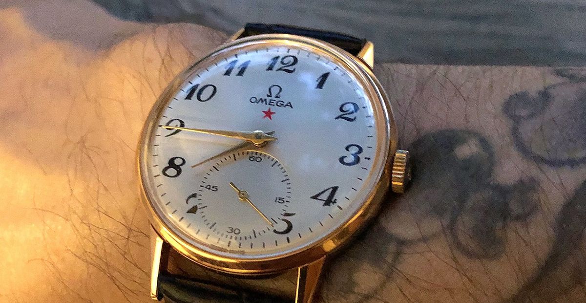 Anyone has the original dial photo of this red star? | Omega Watch Forums
