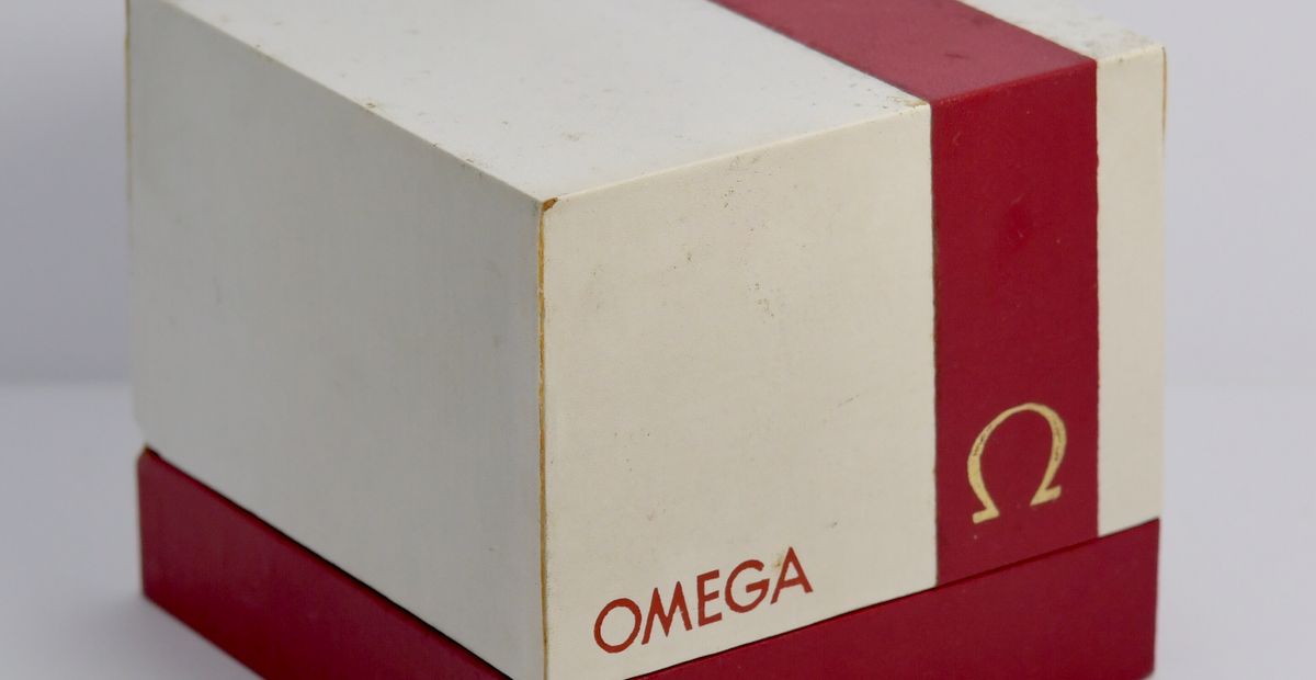 SOLD - Omega Cube Box | Omega Watch Forums