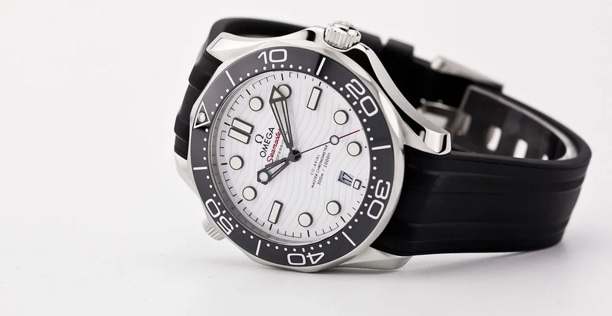 FSOT - Omega Seamaster 300 - Diver - White Dial - 210.32.42.20.04.001 ...