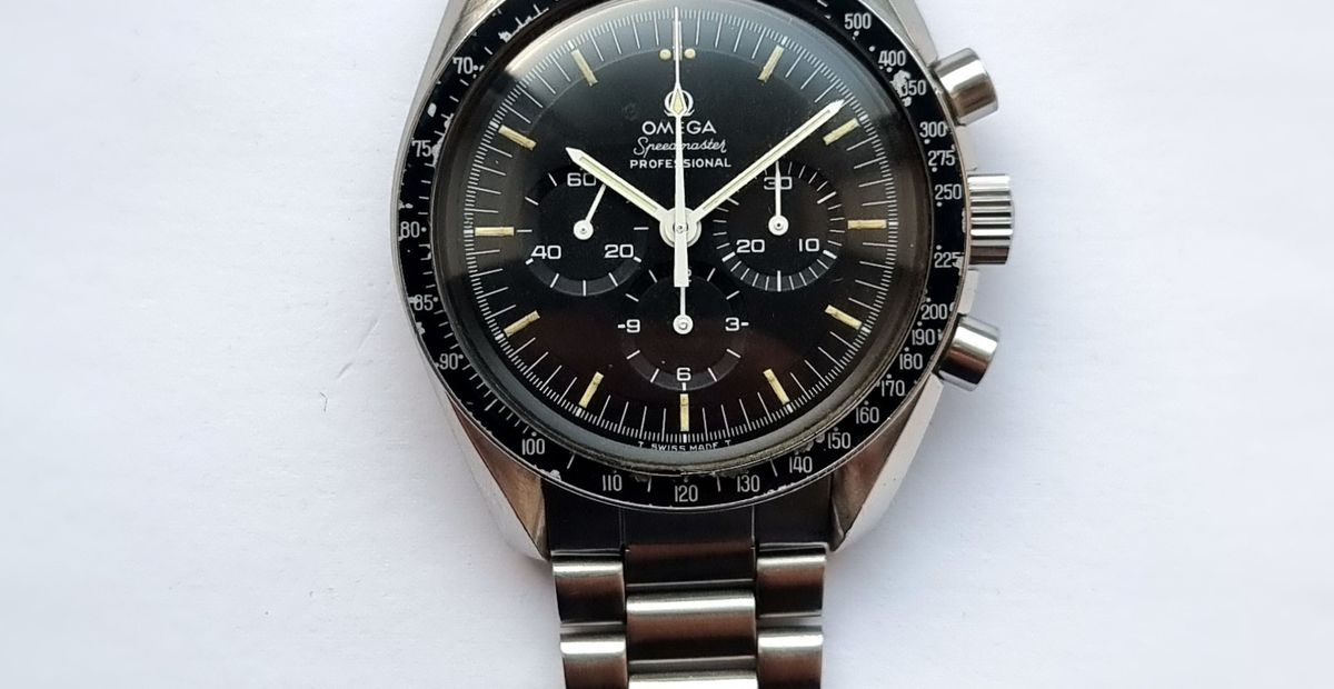 SOLD - Omega Speedmaster 145.022-69 'Straight Writing'. Simon Freese ...