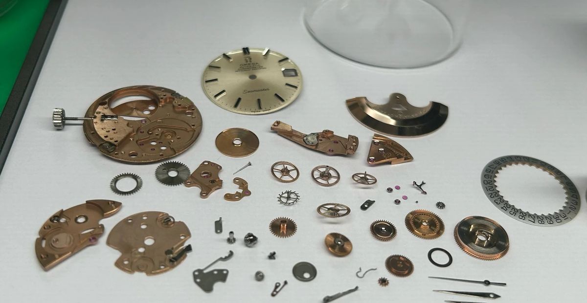 SOLD - Omega 168.024, chronometer, BoR, black onyx inserted hour ...