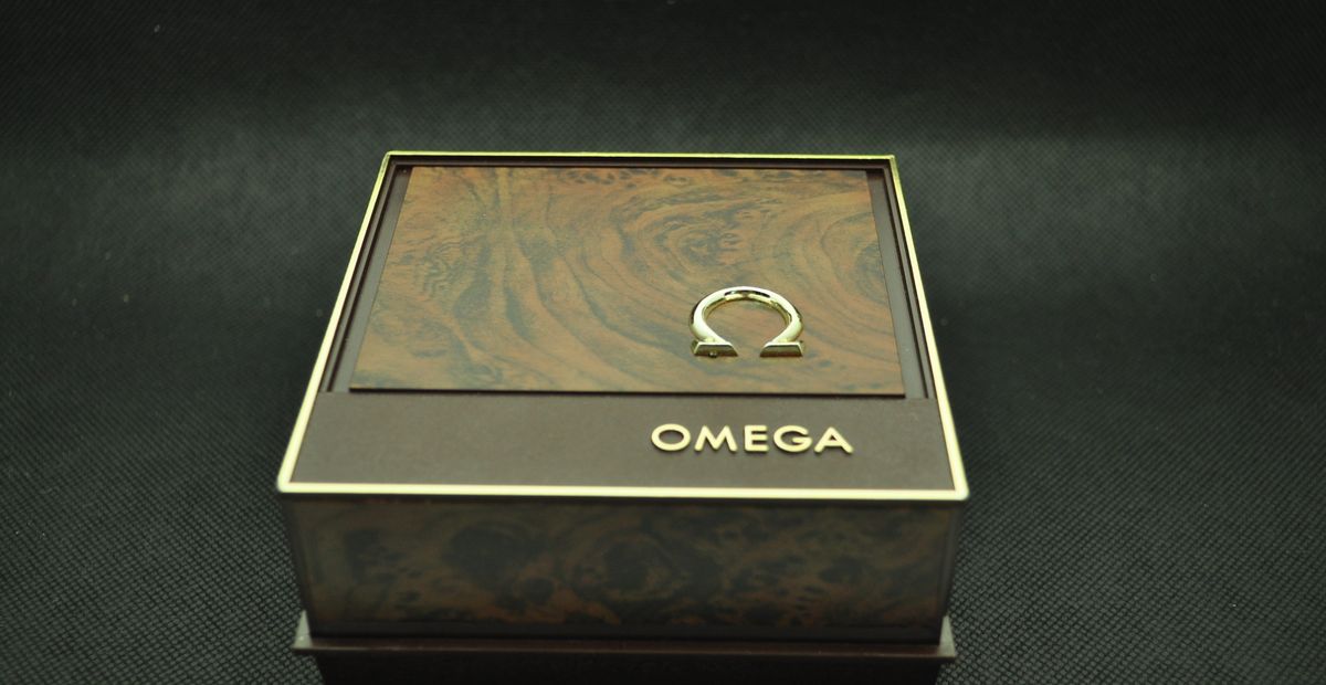 SOLD - Vintage Omega Box for Speedmaster, Flightmaster, Seamaster ...