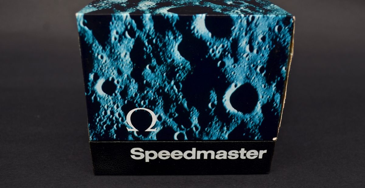FS - Omega Speedmaster Moon Crater Box | Omega Watch Forums
