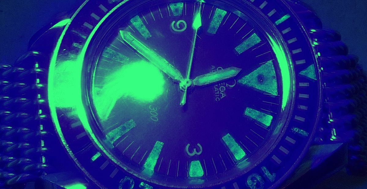 Pictures: Diver-Watches and UV-Light | Omega Watch Forums