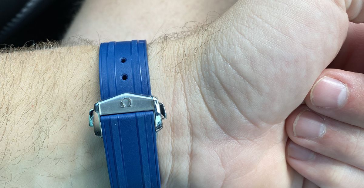 New SMP300 Rubber Strap w/ Deployant | Omega Watch Forums