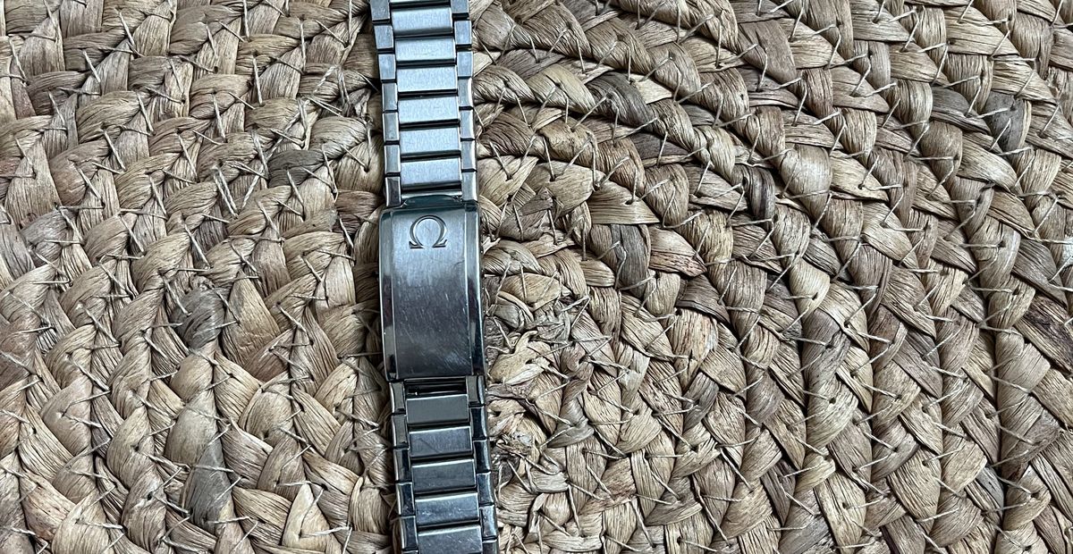 SOLD - Omega 1035 flat-link bracelet (full length) with 630 end links ...
