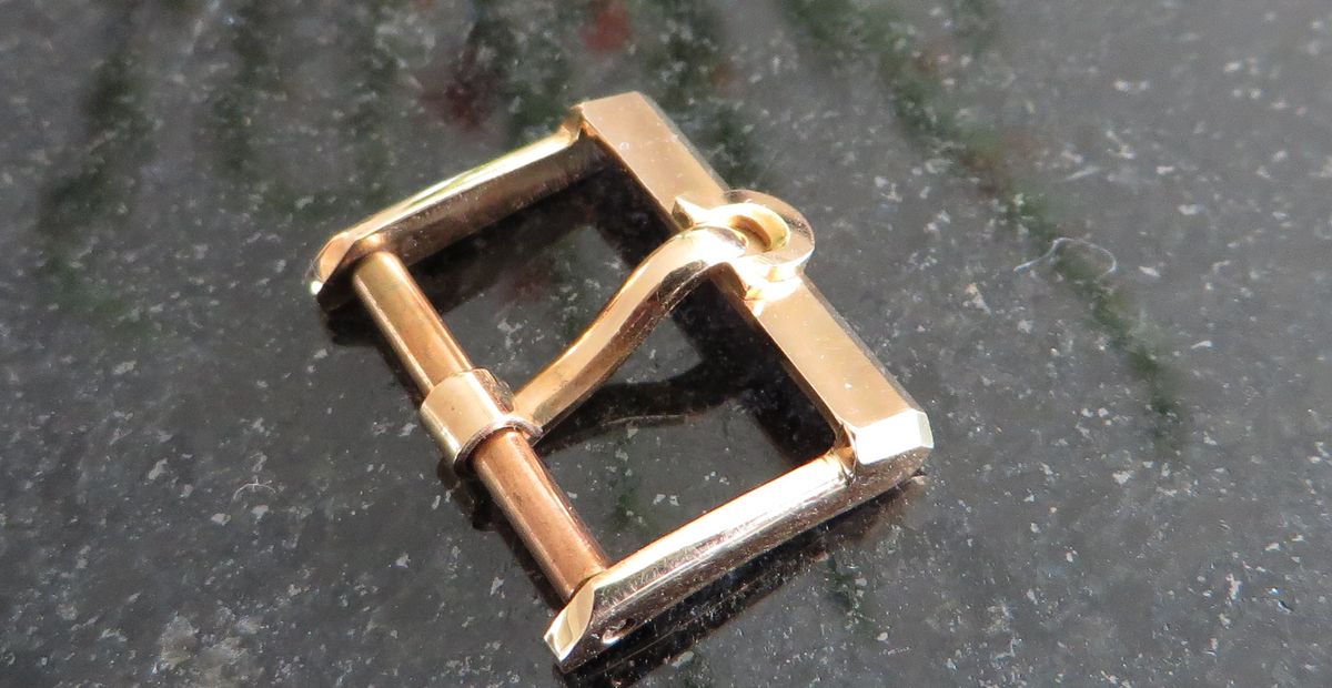 SOLD - - REDUCED - 18K Gold - 16-mm Omega Buckle and 18/16-mm Black ...