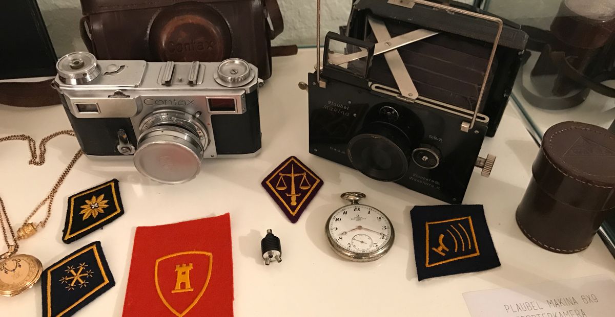 Show your vintage cameras! | Page 5 | Omega Watch Forums