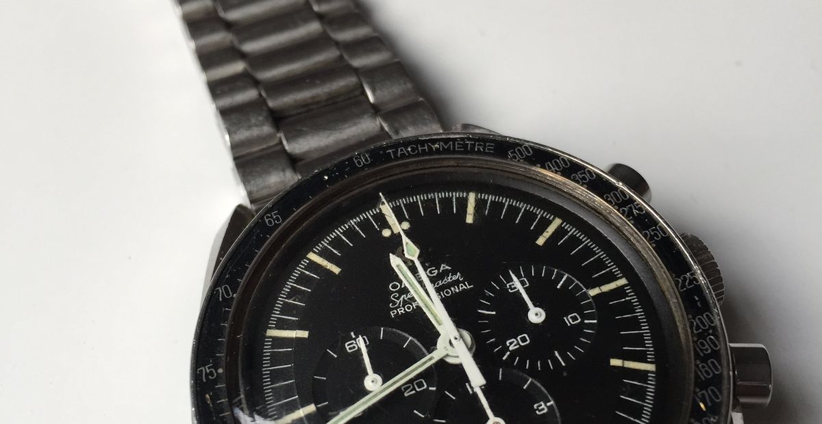 Strange dial on a 105.012-63, what is it ? Speedmaster ! | Omega Watch ...