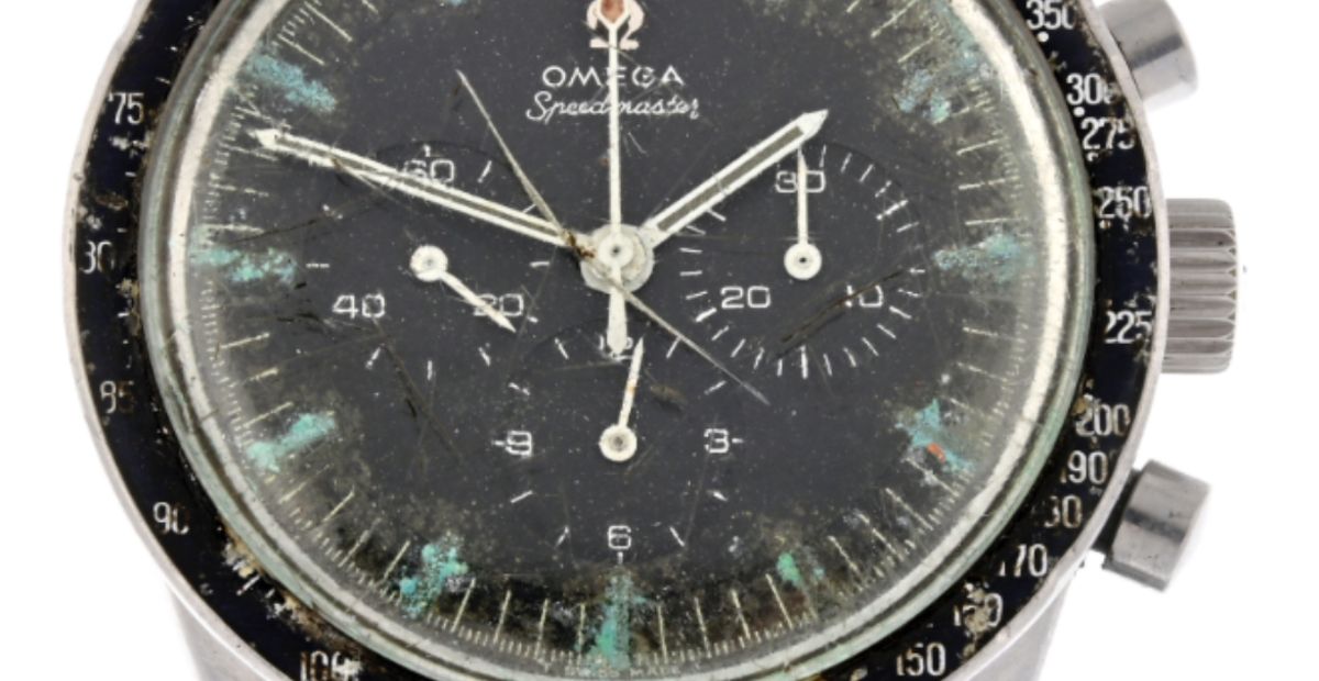 “Dial appears to have noticeable marks and scratches.” Relumed content ...
