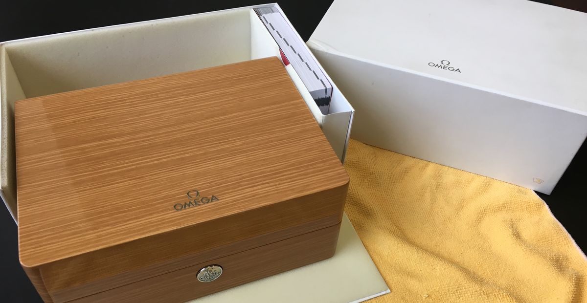 SOLD - Omega Wooden Presentation Box, White Outer Cardboard Box, Manual ...
