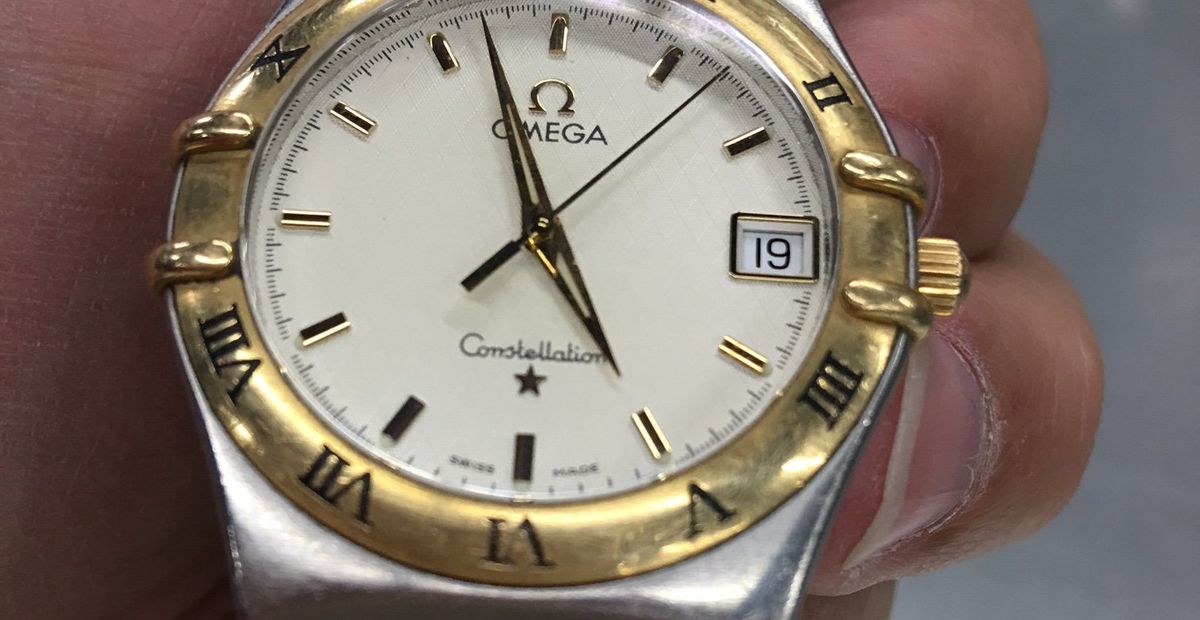 Please Help, Is this real? How can you tell? What should I pay for it ...