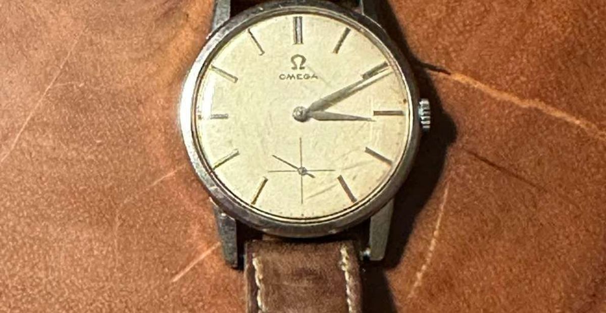 Once more help needed! Is this a genuine Omega | Omega Watch Forums
