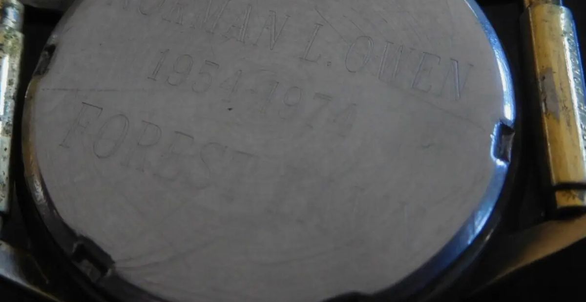 Help Needed. Real or Fake Omega Seamaster? | Omega Watch Forums