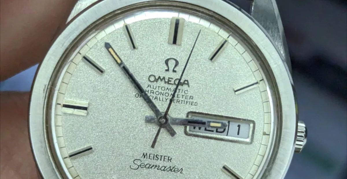 Lumed hands replaced with non-lumed by service centre. "Sparkle" 168. ...