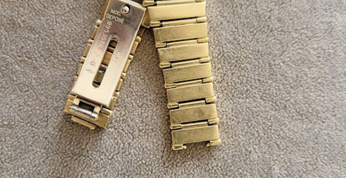 Omega constellation non-removeable link pin broken | Omega Watch Forums