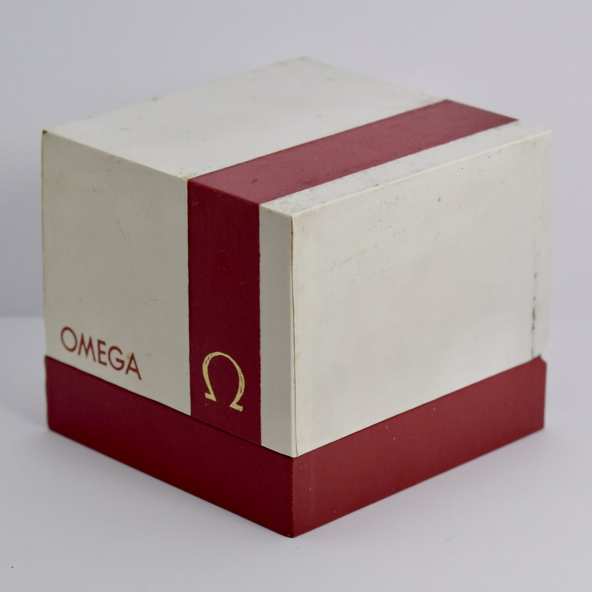 SOLD - Omega Cube Box | Omega Forums