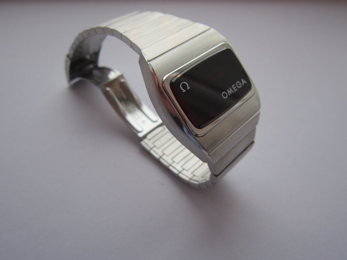 FS - Omega LED ‘digital 2’ stainless steel, NOS condition B&P | Omega ...