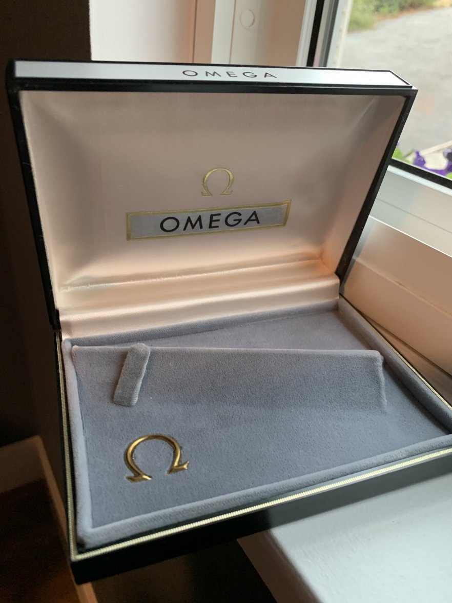 SOLD - Vintage Omega Box | Omega Forums