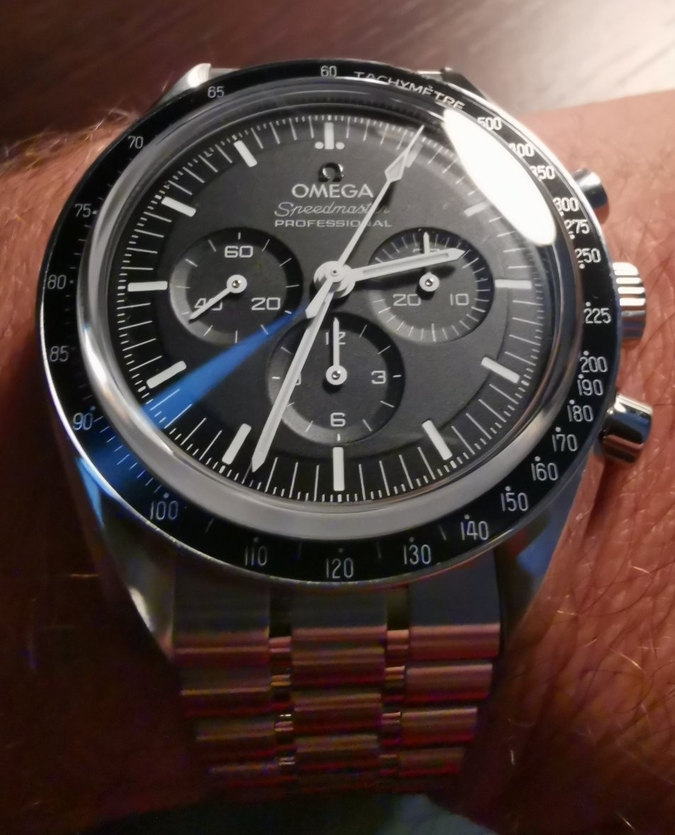 My new Speedmaster 3861 sapphire | Omega Forums