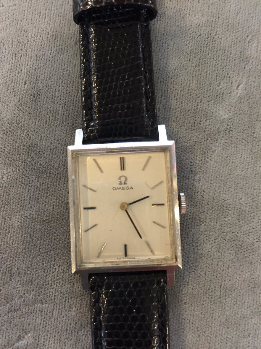 Can anyone identify this vintage model? | Omega Forums