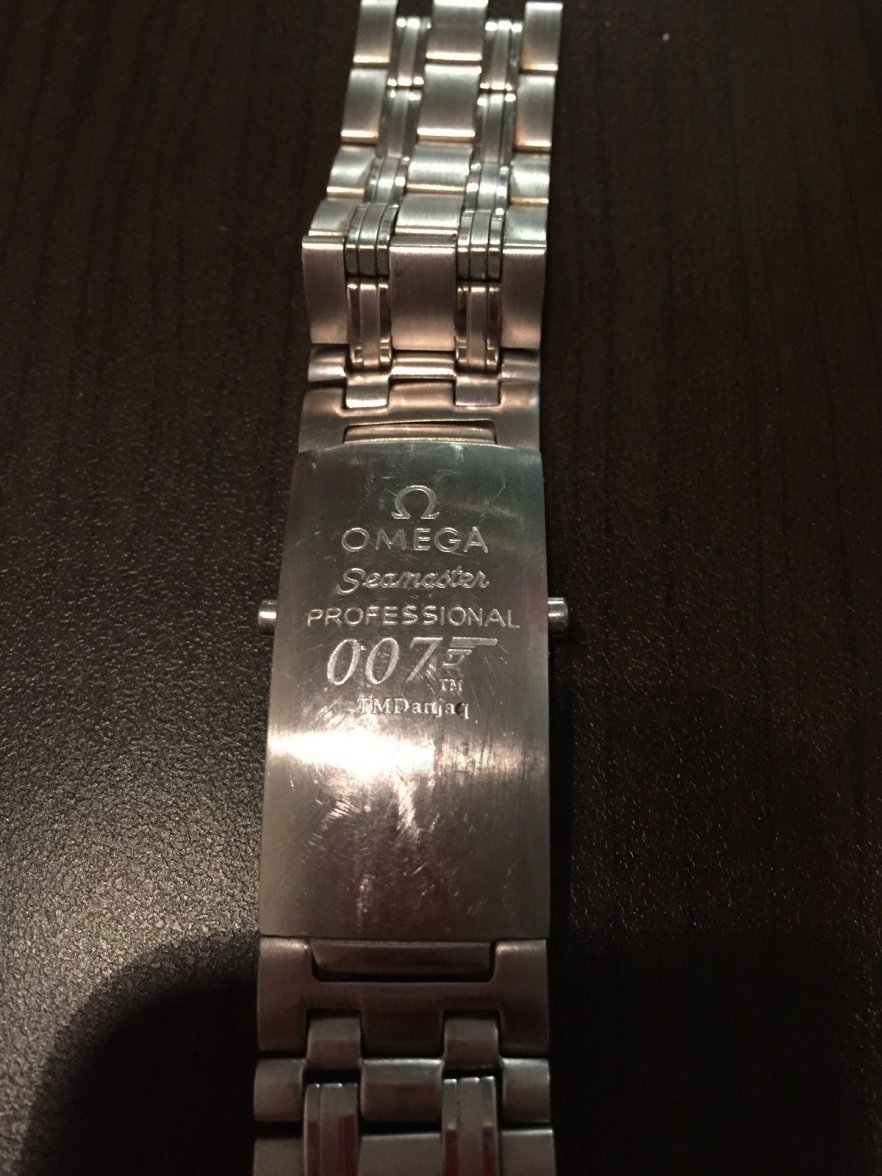 Looks fake to me: Omega Seamaster Professional Co-Axial Chronometer ...