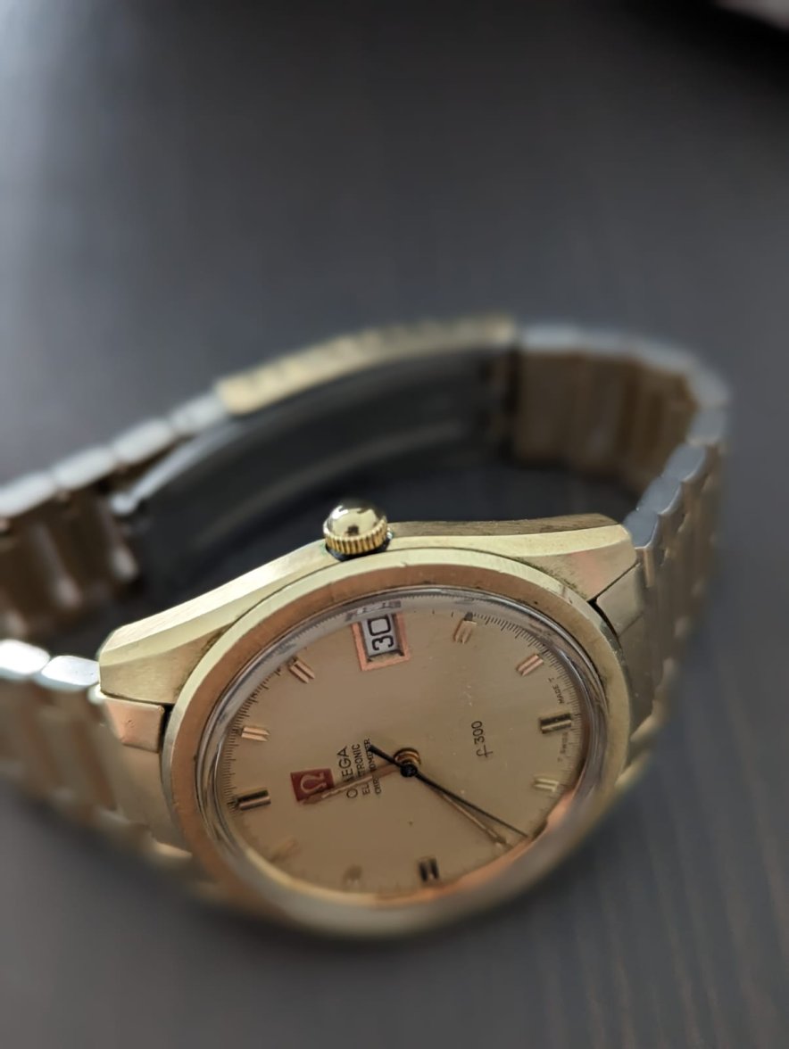 vintage f300 seamaster need help on crown and caseback | Omega Forums