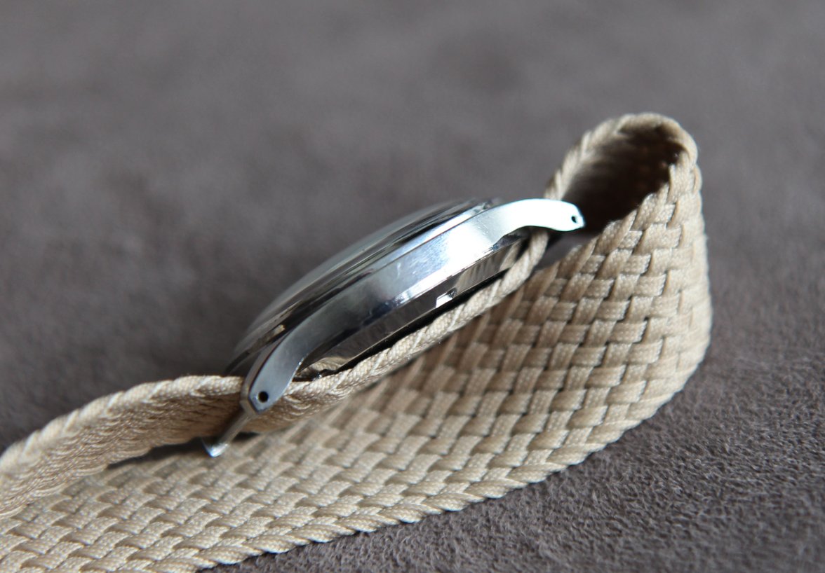 SOLD - rare 1946 Omega 2383-4 Stardust cadran patine | Omega Forums