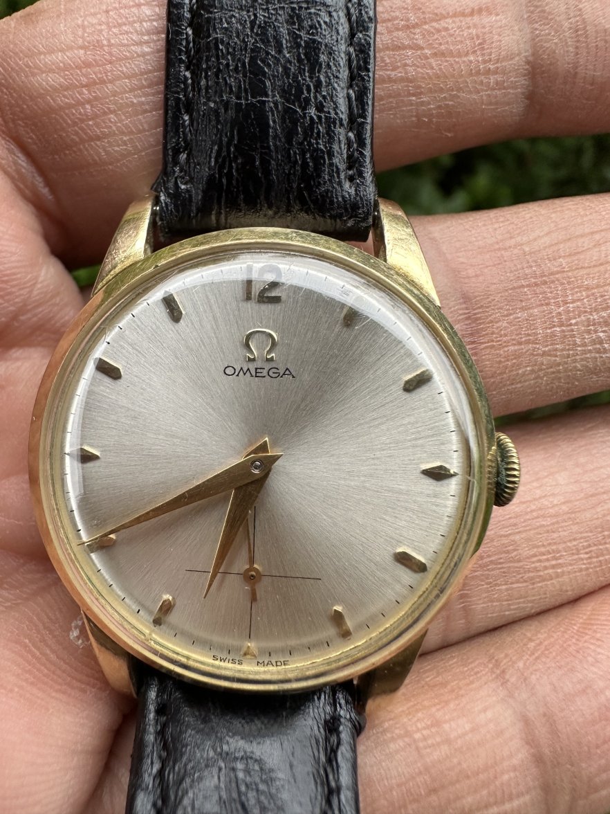 Requesting help identifying the ref number and calibre | Omega Forums