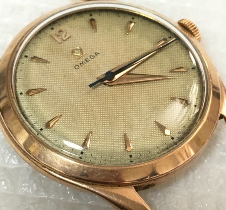 Omega 14k Gold Ref. 2624 - redial? | Omega Forums