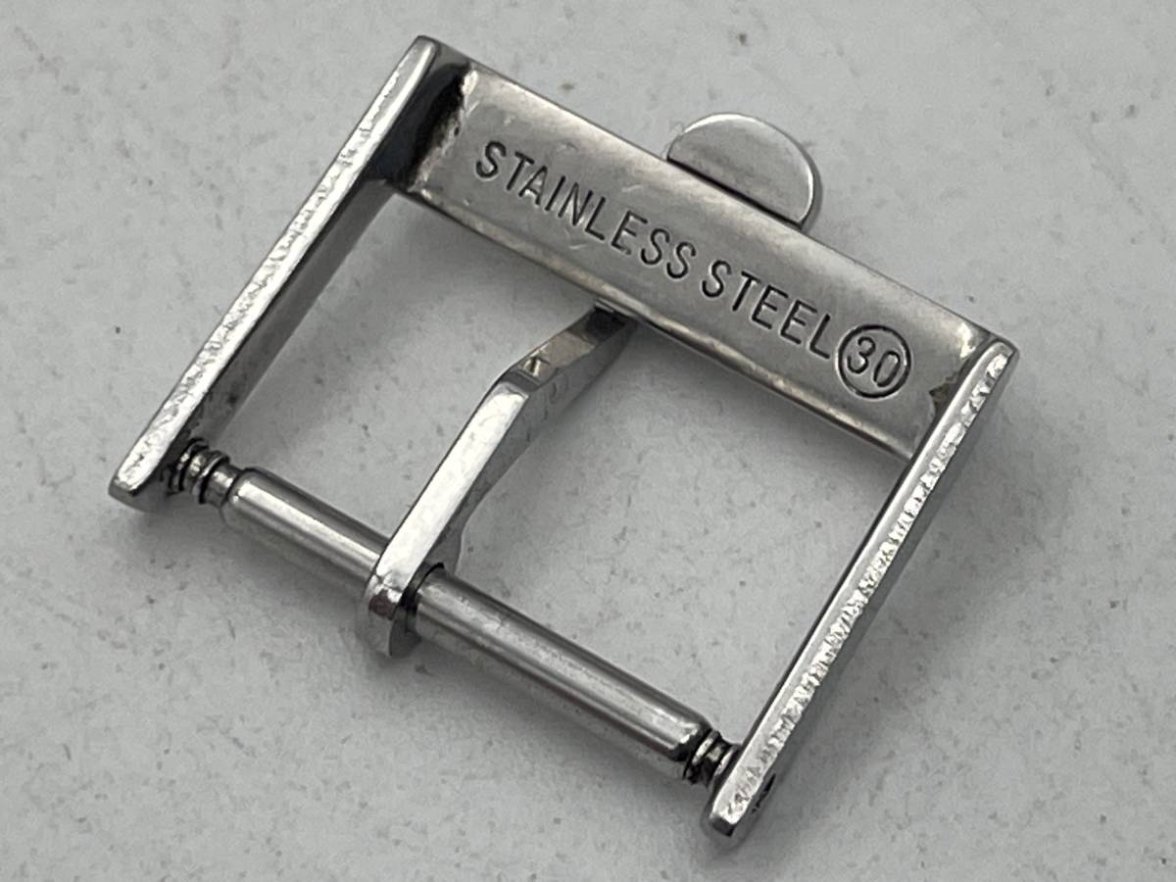 Original Omega buckle? | Omega Forums