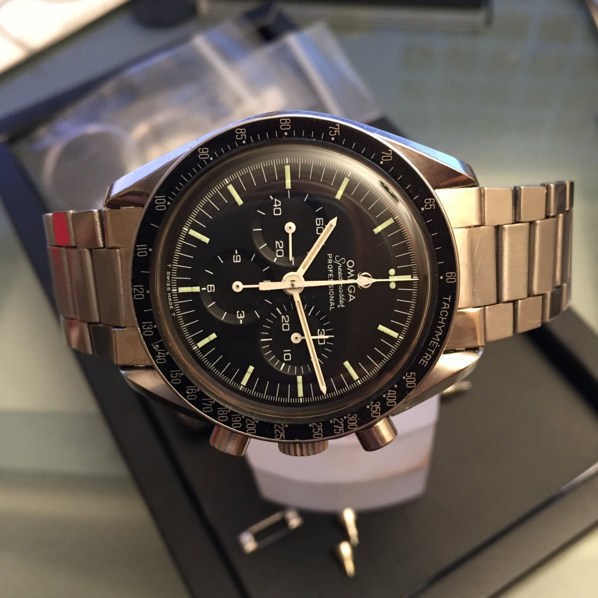 First Speedmaster & Thoughts on Lume.. | Omega Watch Forums