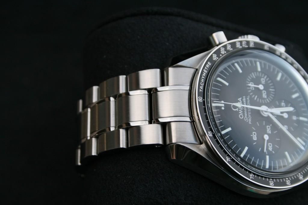 Speedmaster Professional - Serial Number, Red Flag Questions | Omega Forums