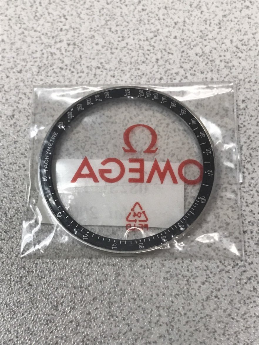 Help Needed: Is this a Original Omega Speedmaster Reduced Bezel ...