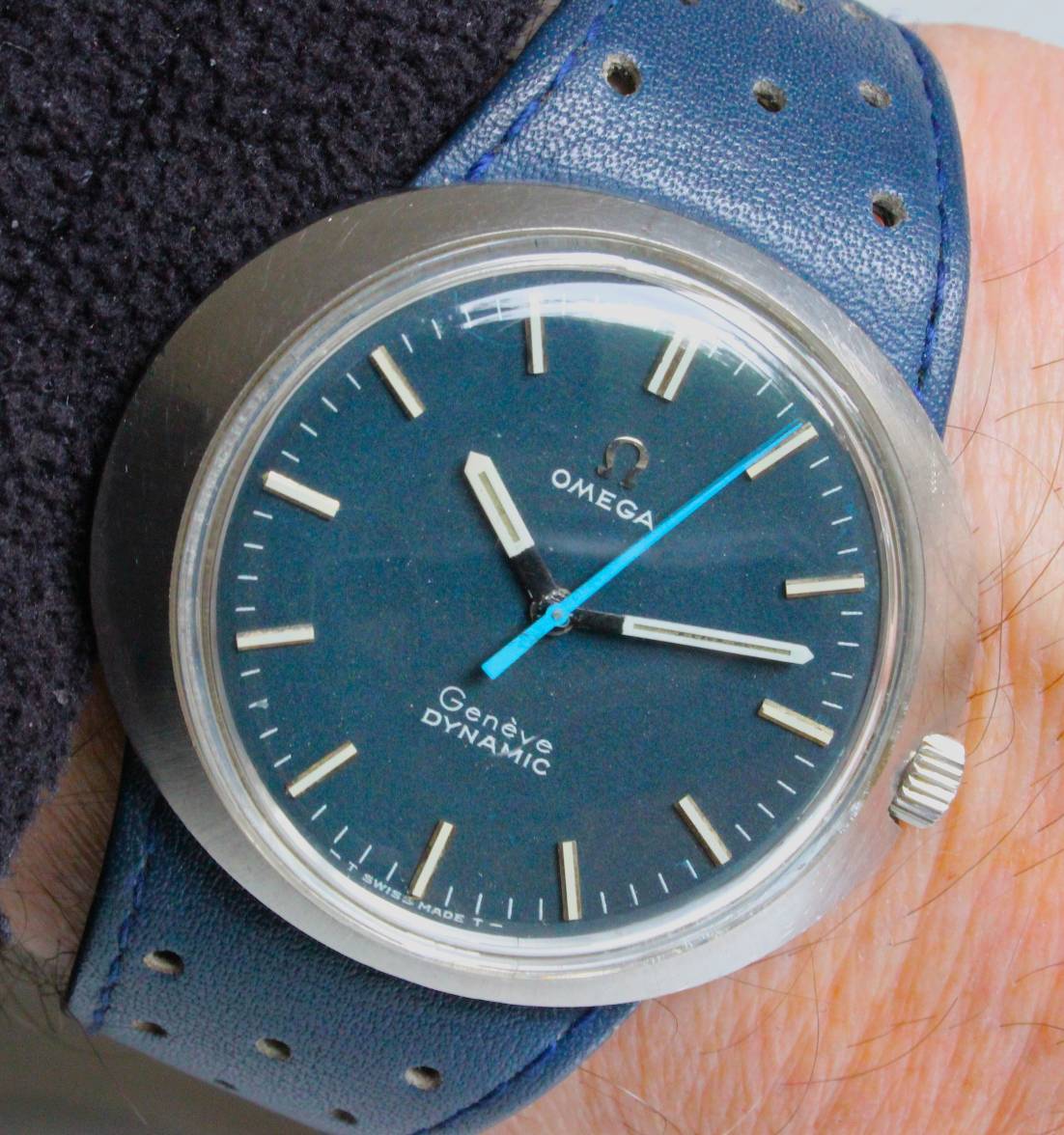 Dynamic with a 563 movement? | Omega Forums