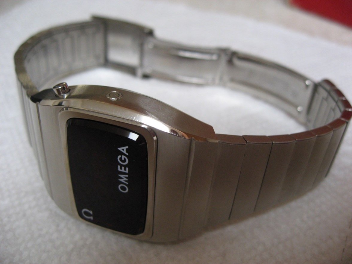 SOLD - Omega LED Digital II - NOS Full Set | Omega Forums