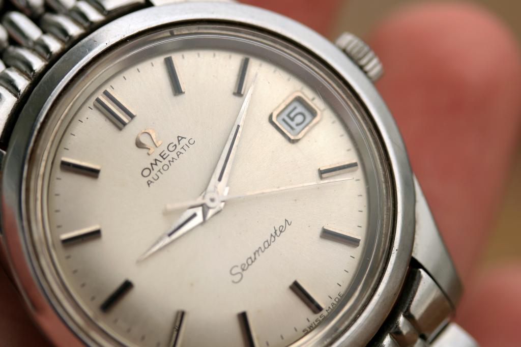 FS - 1969 Omega Seamaster Date 166.010 cal. 565 on Bracelet | Omega Forums