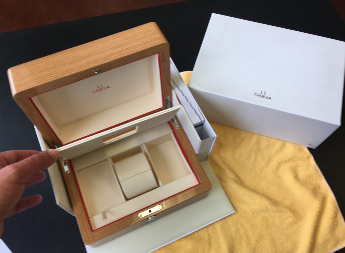 SOLD - Omega Wooden Presentation Box, White Outer Cardboard Box, Manual ...