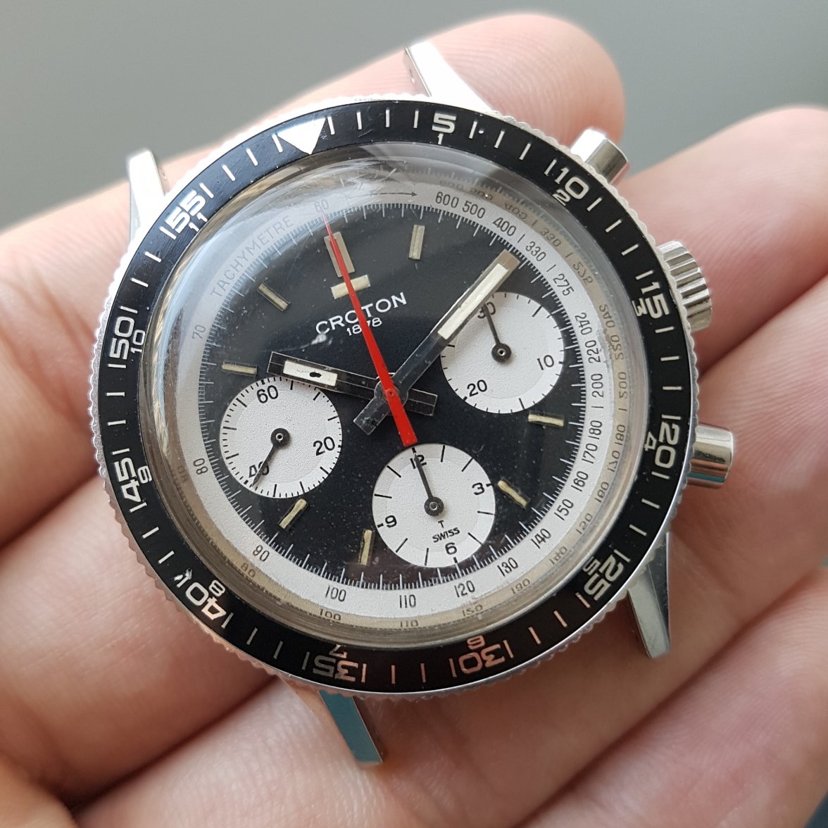 Red chronograph hands - let's see them! | Omega Forums