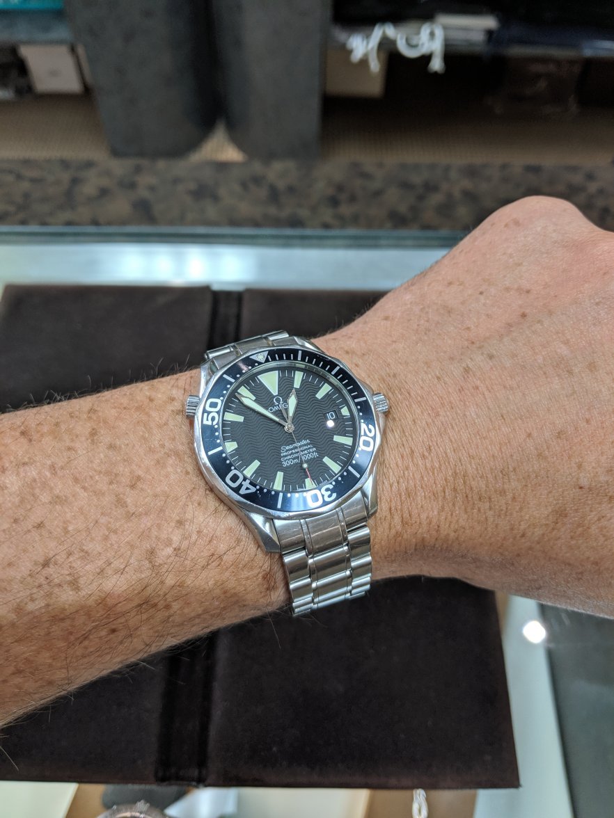 What's included appearance wise for an Omega service? | Omega Forums
