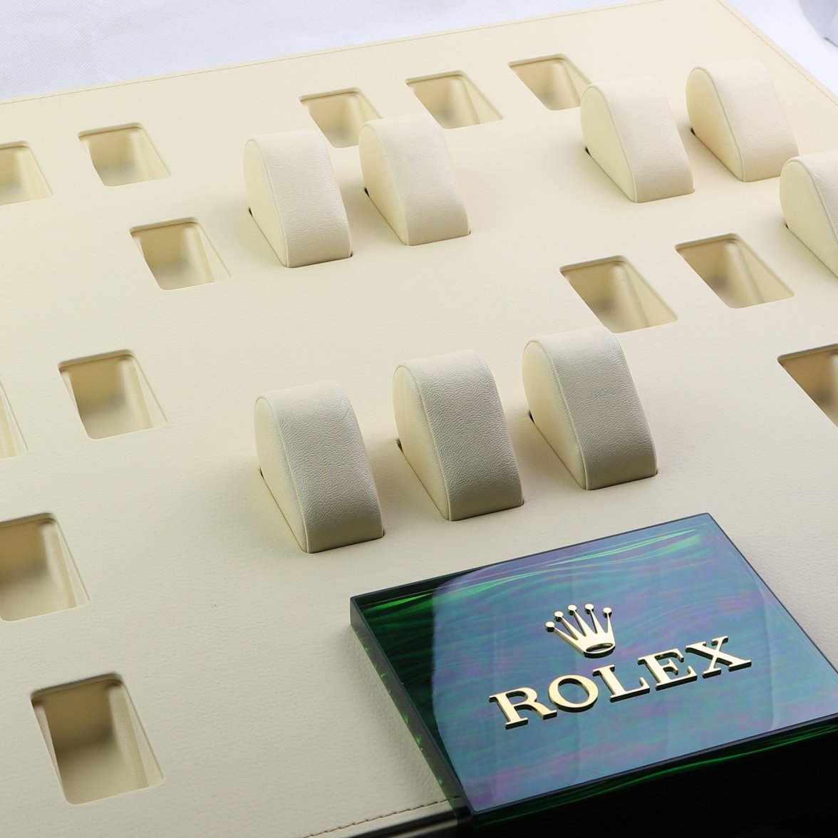 FS - Rolex Original Dealer Display - multiple items! | Omega Forums