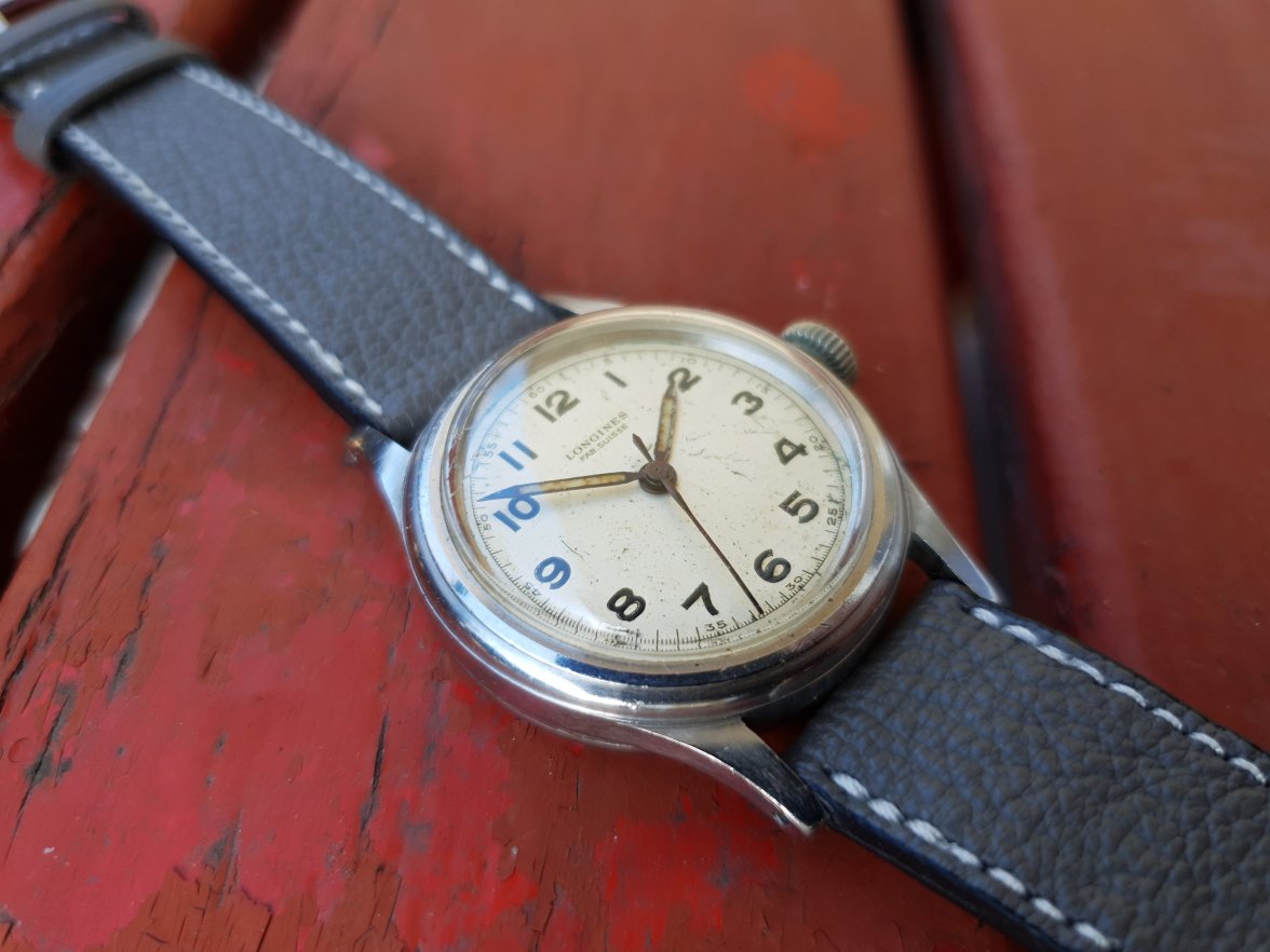 SOLD - Longines Marine Nationale ref. 5774 cal. 12.68N issued to the ...